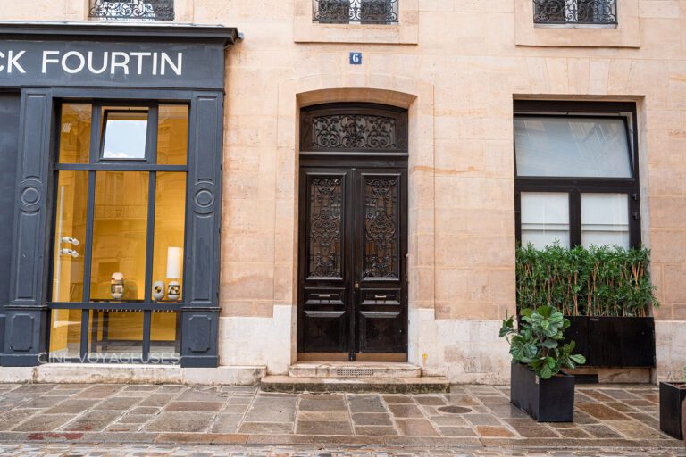 5 lieux de tournage d’Emily in Paris à Paris - Ciné Voyageuses